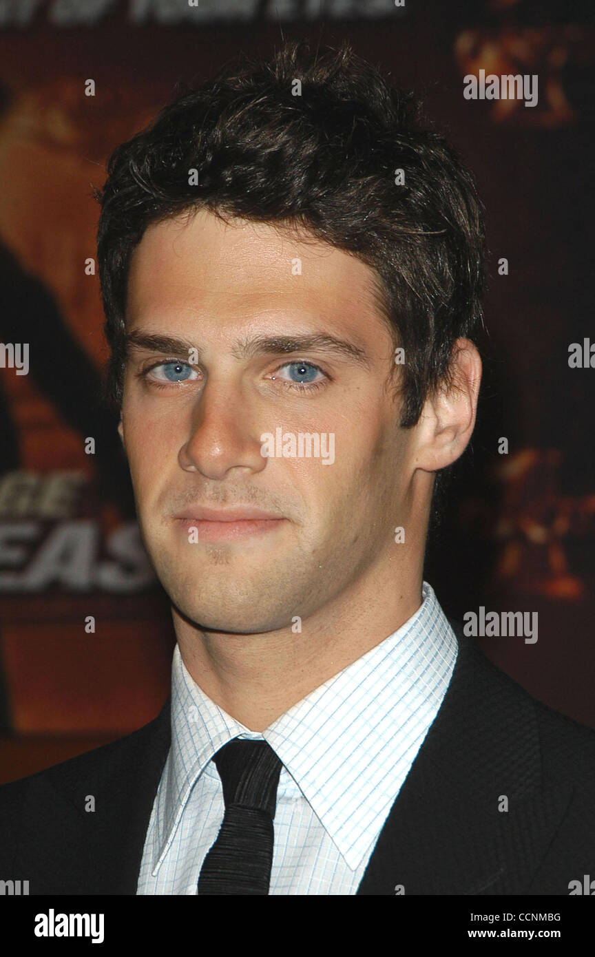 National treasure 2004 justin bartha hi-res stock photography and ...
