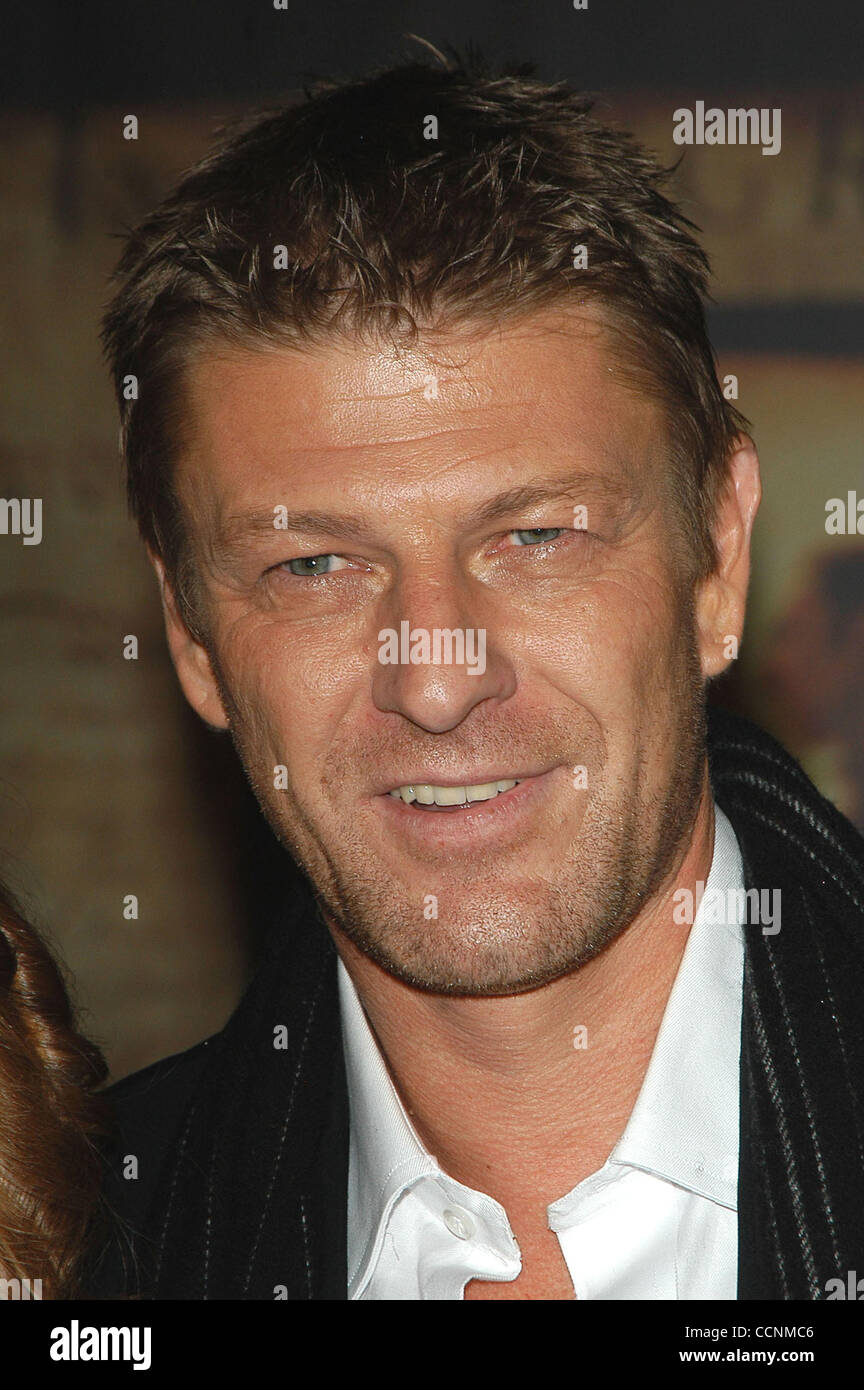 Nov 09, 2004 - Hollywood, California, USA - Sean Bean at the World ...