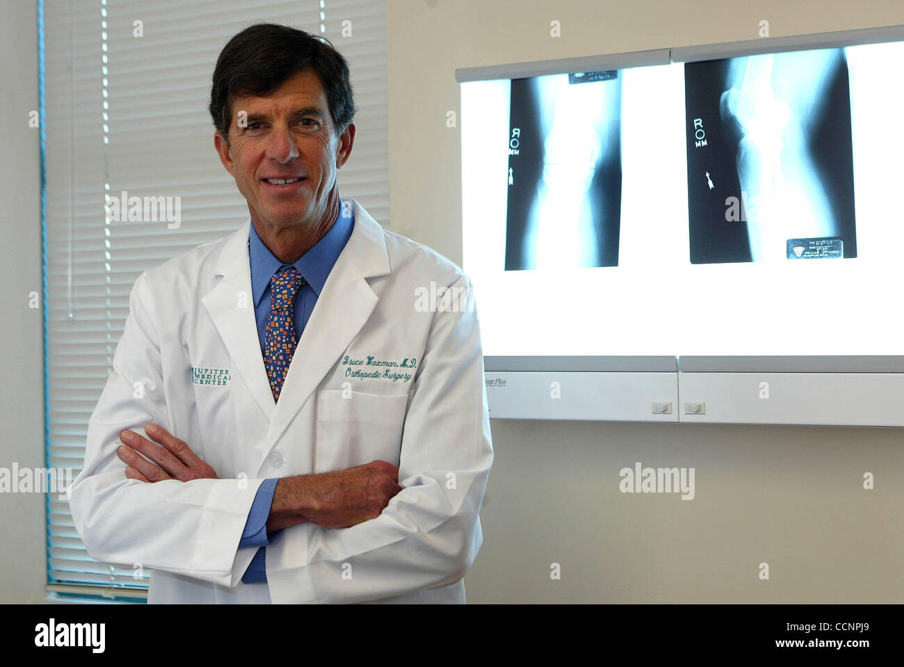 112304 biz surgichip 1-4. Photo by Libby Volgyes. JUPITER. Dr. Bruce ...