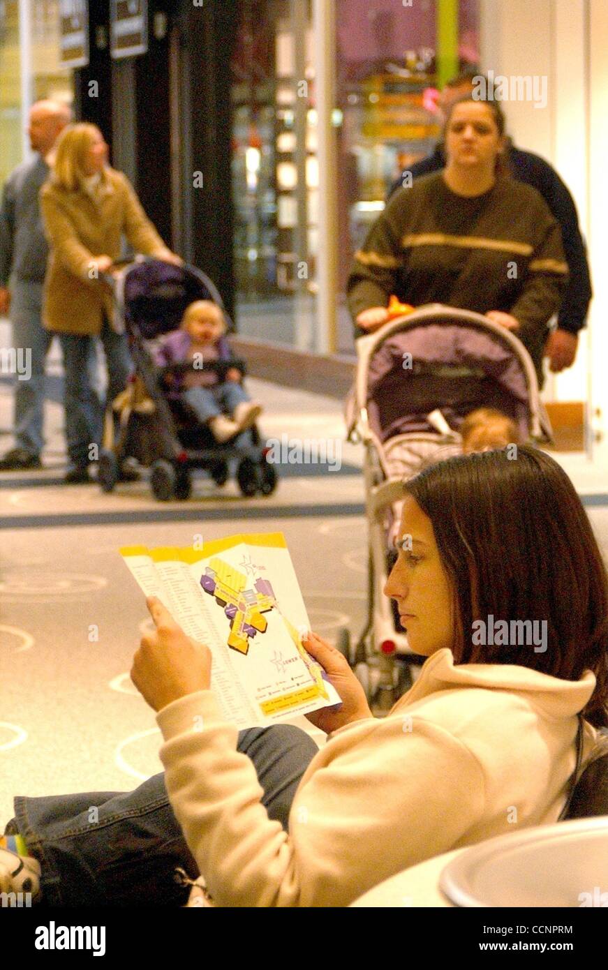 Mall map hi-res stock photography and images - Alamy