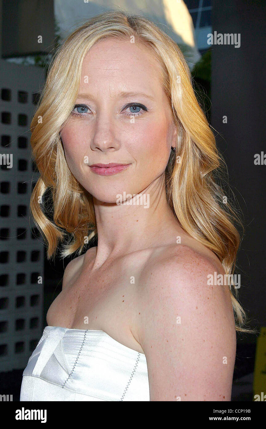 American splendor 2003 hi-res stock photography and images - Alamy