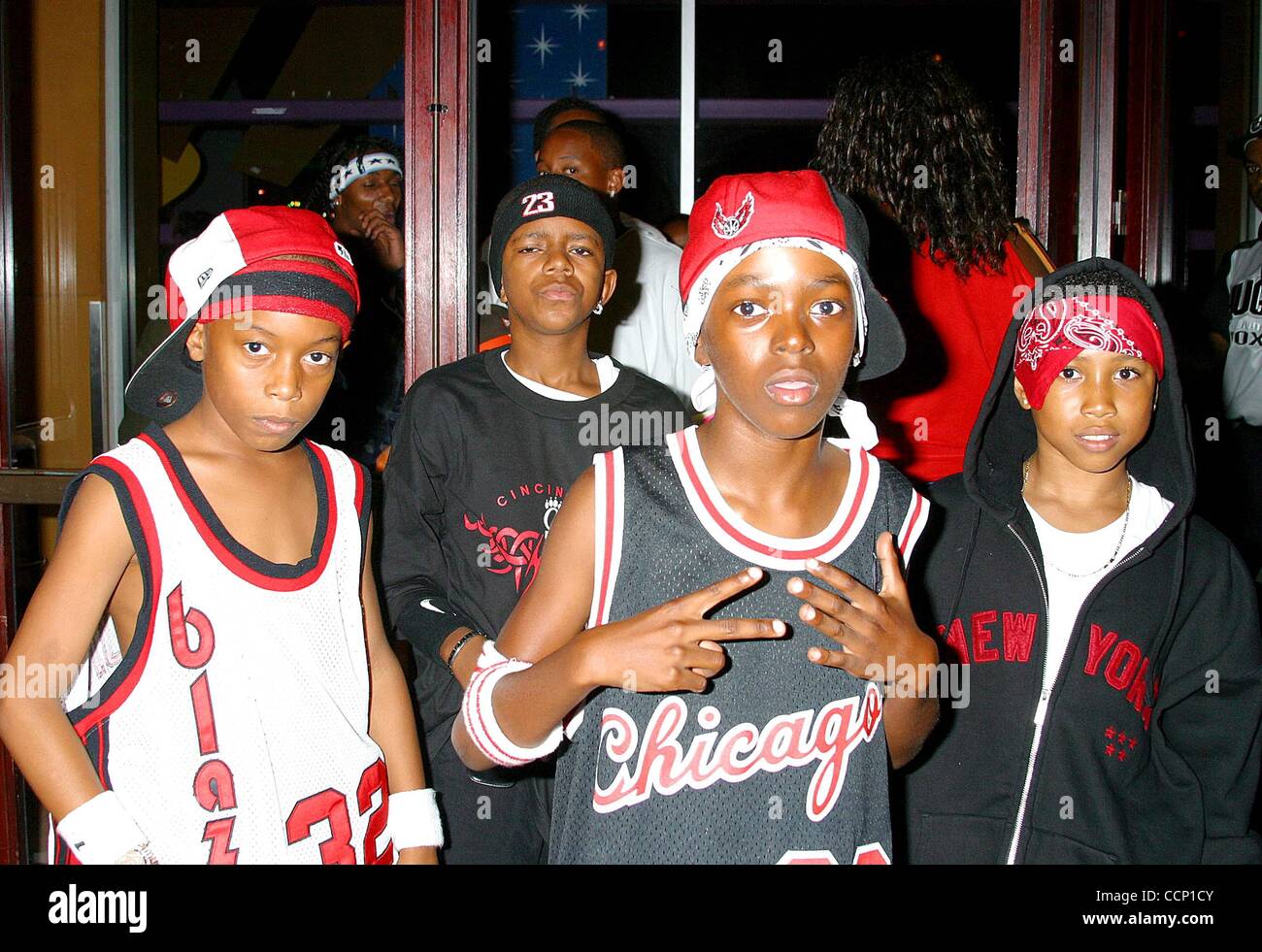 Aug. 14, 2003 - Hollywood, California, U.S. - I7863CHW - .SURPRISE ...