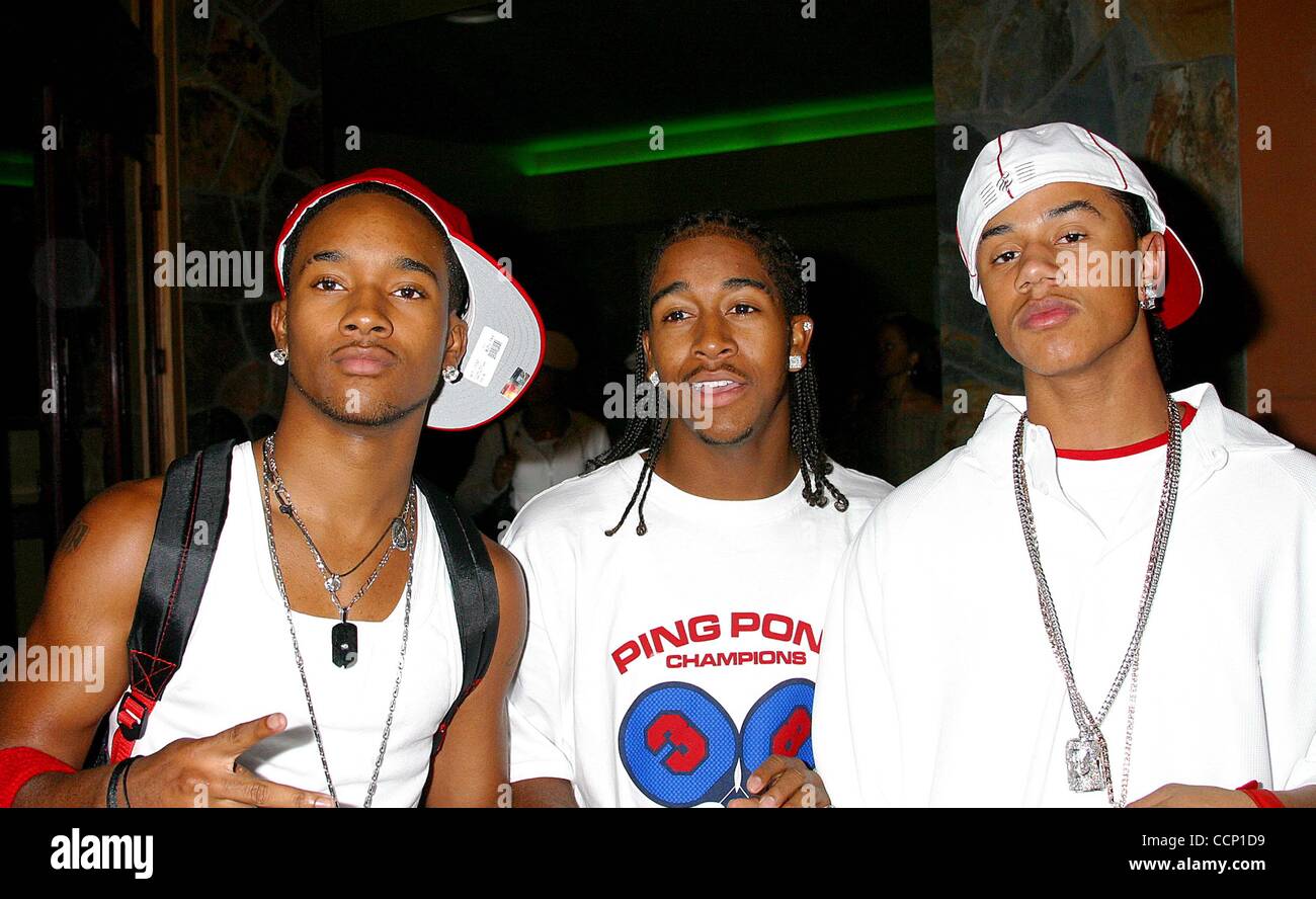 Aug. 14, 2003 - Hollywood, California, U.S. - I7863CHW - .SURPRISE ...