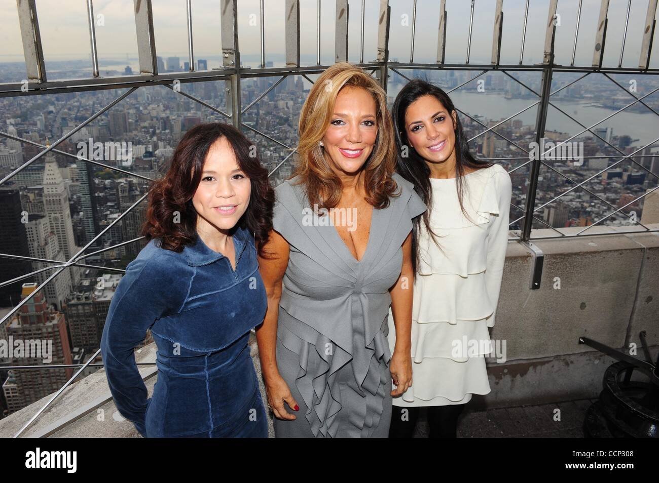 Denise rich and rosie perez hi-res stock photography and images - Alamy