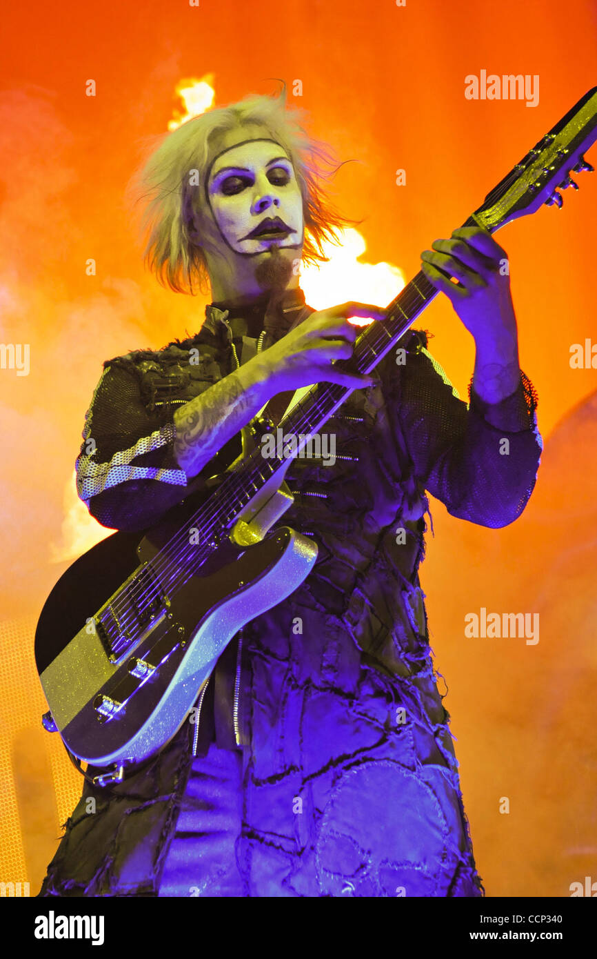 Rob zombie john 5 hi-res stock photography and images - Alamy