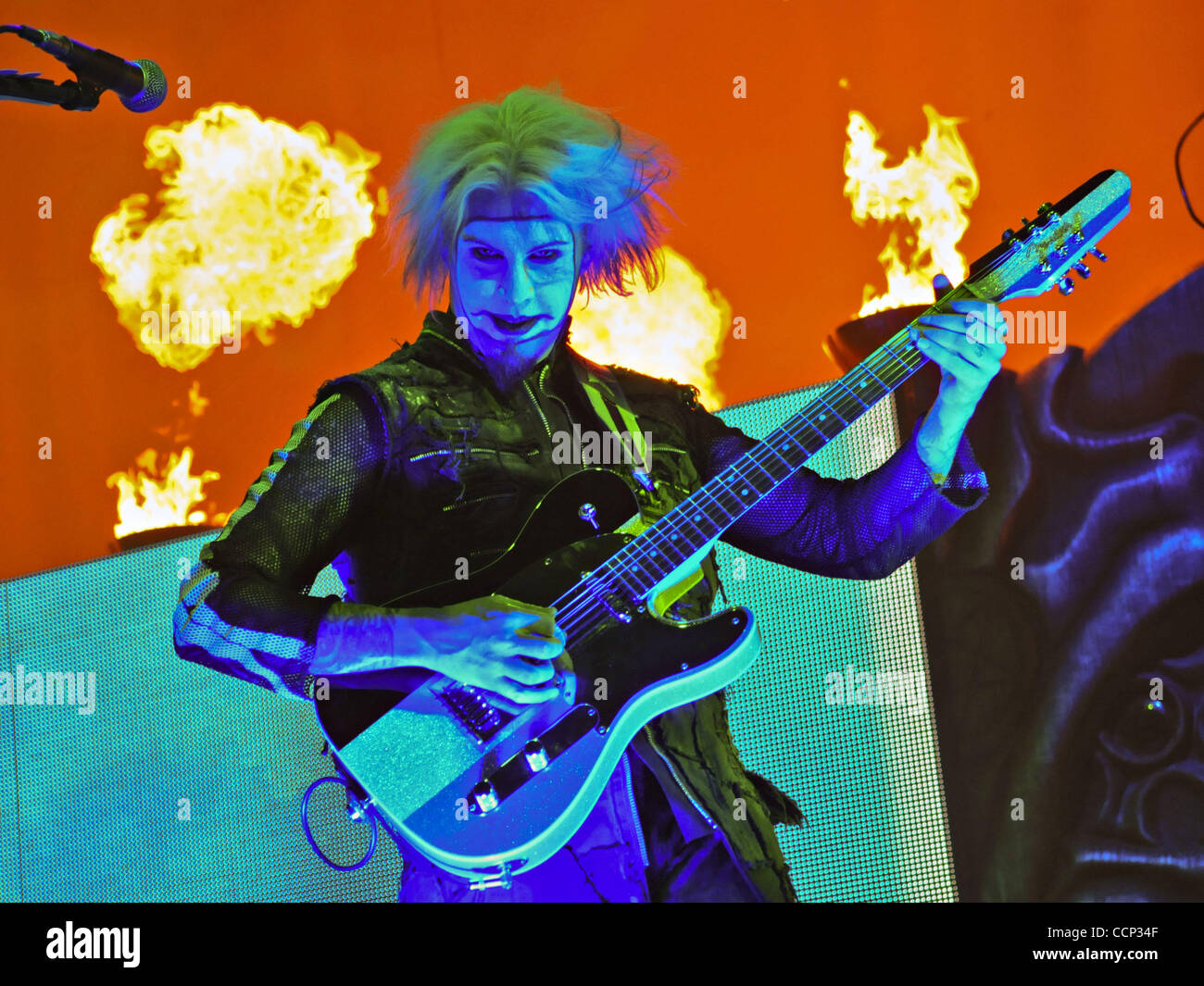 Oct. 20, 2010 - Nashville, Tennessee, U.S - JOHN LOWERY (aka. JOHN 5 ...