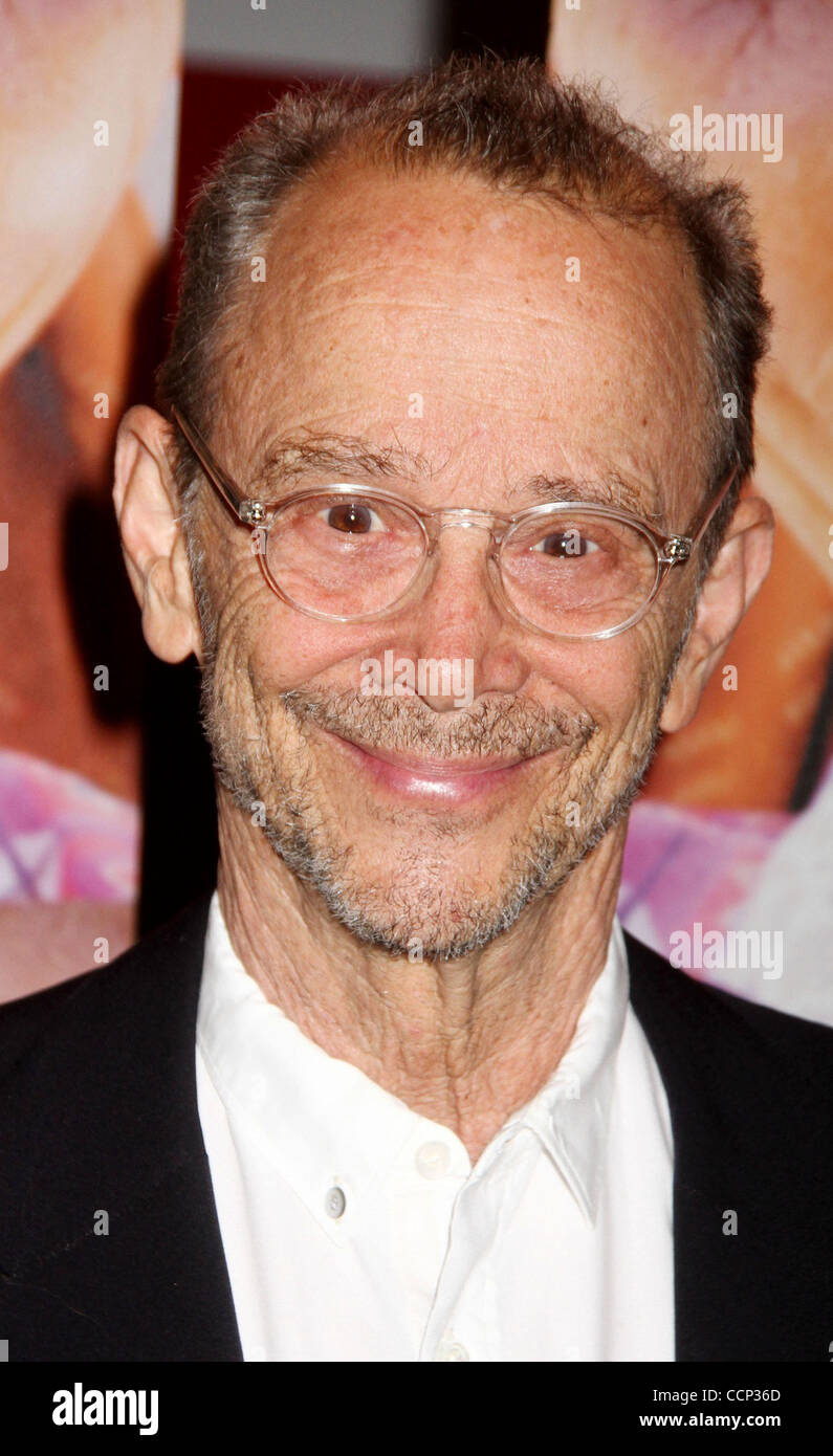 Oct. 20, 2010 - New York, New York, U.S. - Actor JOEL GREY attends the ...