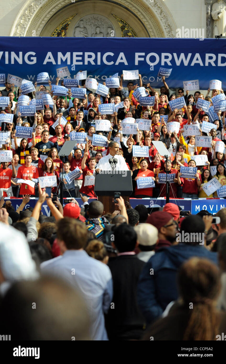 Oct 22, 2010 - Los Angeles, California, USA - U.S. President BARACK ...