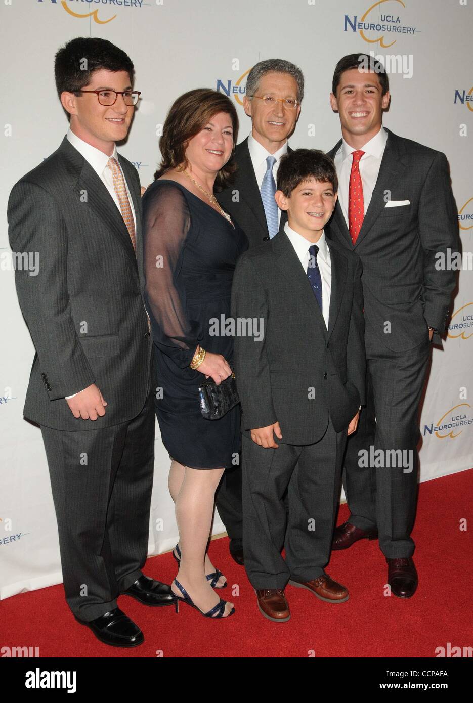 Beth and josh friedman hi-res stock photography and images - Alamy