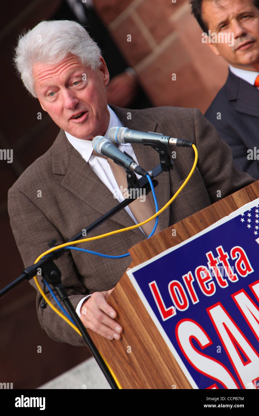Oct 15, 2010 - Santa Ana, California, U.S. - Former US President BILL ...