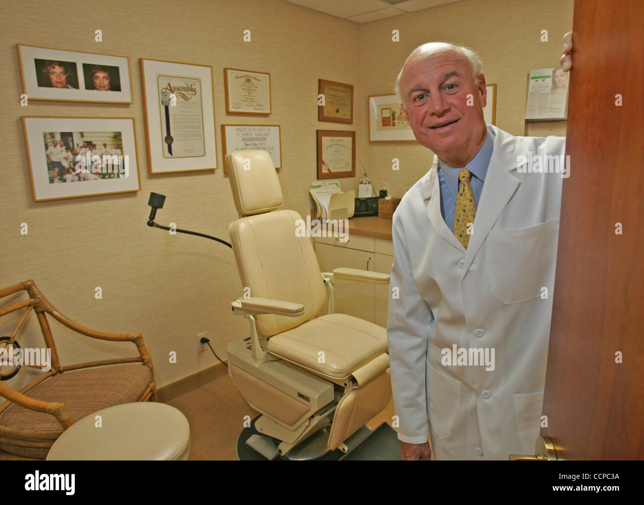 Dr. Robert Kotler is a rhinoplasty and facial plastic surgery ...