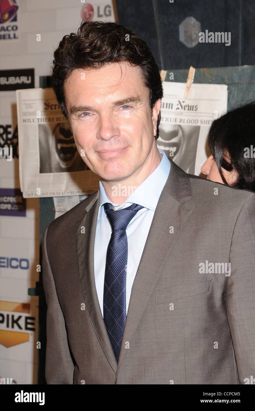 Oct. 16, 2010 - Los Angeles, California, USA - Oct 16, 2010 - Los ...