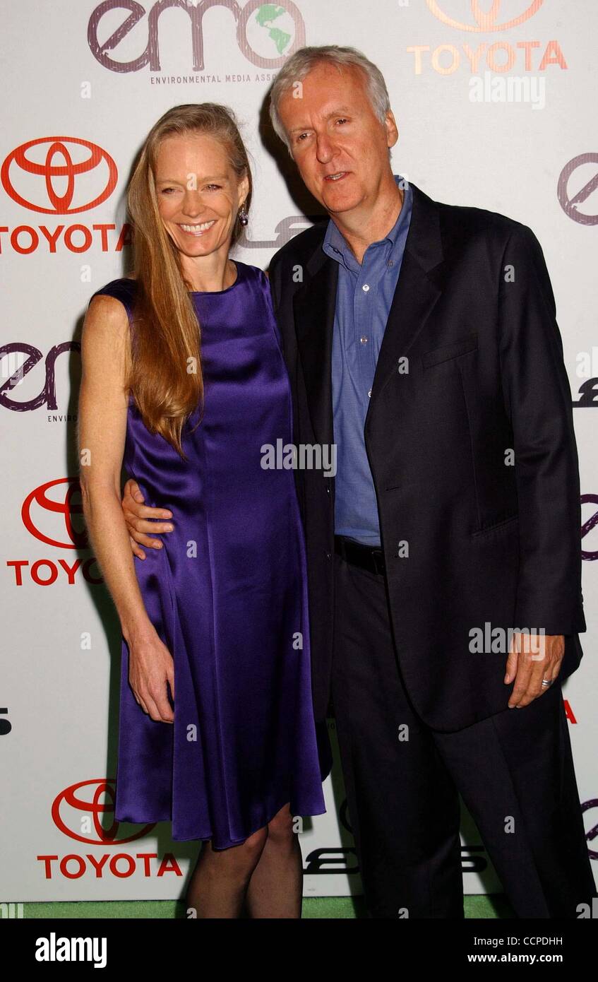 James cameron and wife hi-res stock photography and images - Alamy