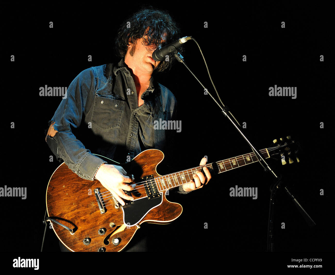 Oct 19, 2010 - Raleigh, North Carolina; USA - Singer / Guitarist PETER ...