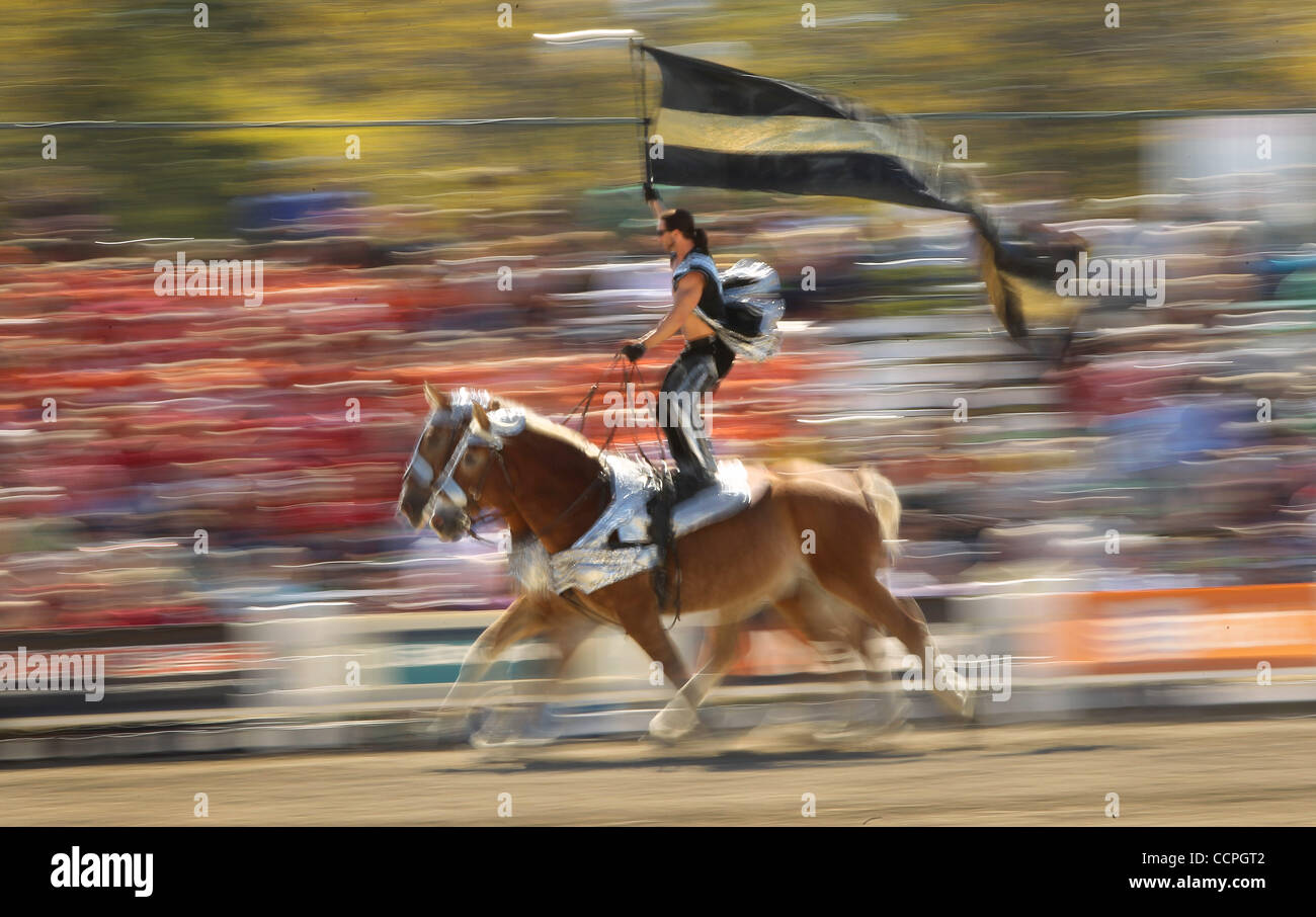 Roman riding hi-res stock photography and images - Alamy