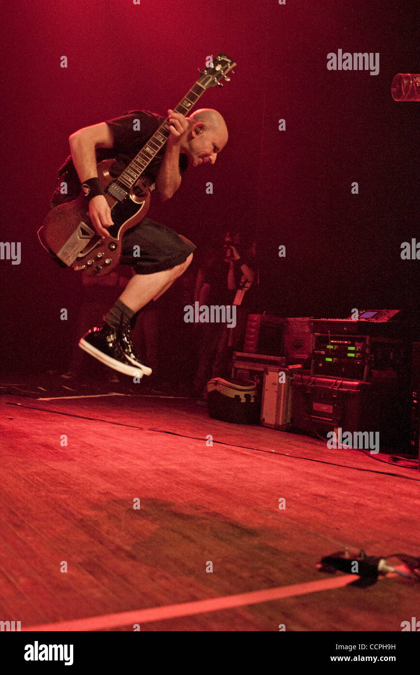 Greg hetson of bad religion hi-res stock photography and images - Alamy