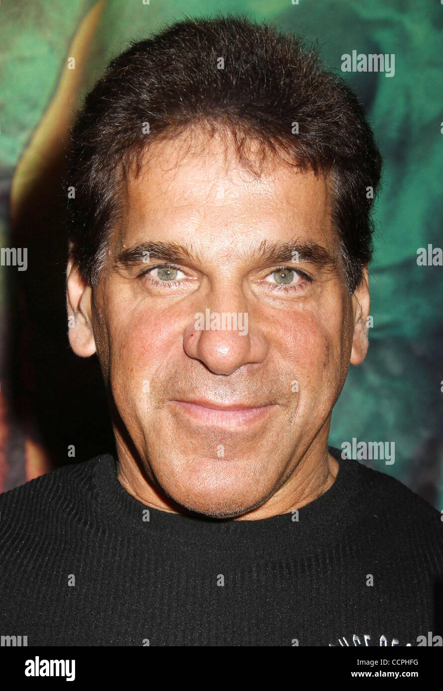 Oct. 8, 2010 - New York, New York, U.S. - Actor LOU FERRIGNO attends ...