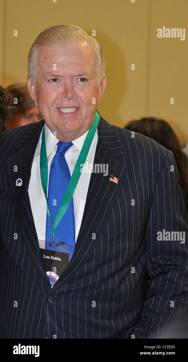 Lou dobbs hi-res stock photography and images - Alamy