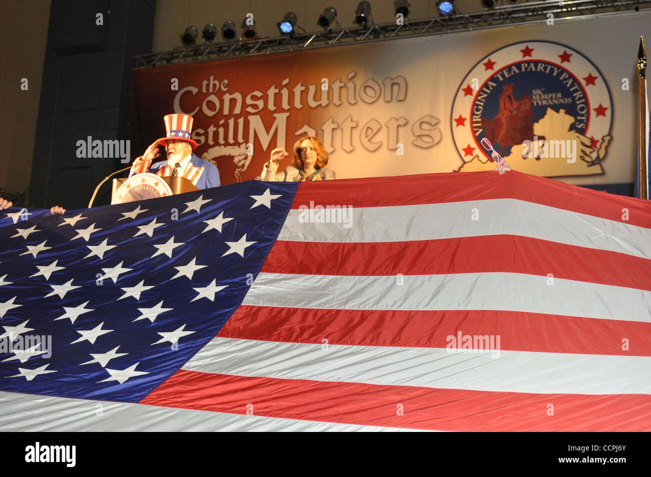Oct 9, 2010 - Richmond, VA - USA The Pledge of Allegiance begins day 2 ...