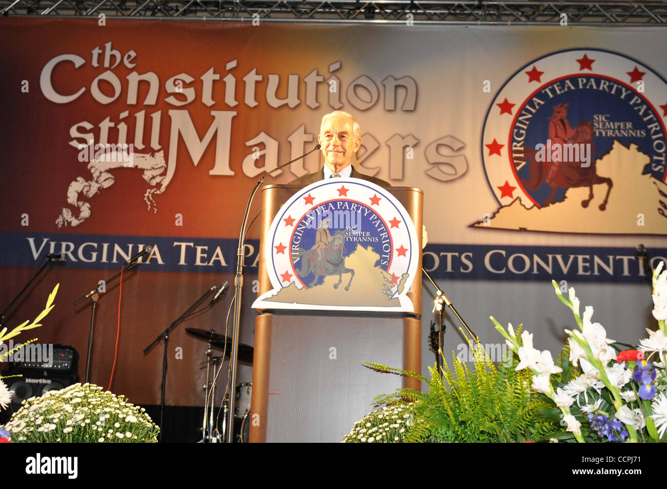Oct 9, 2010 - Richmond, VA - USA Texas Congressman, RON PAUL, addresses ...
