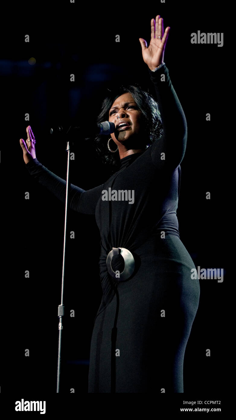 Oct. 11, 2010 - Los Angeles, CA, USA - CECE WINANS performs during the ...