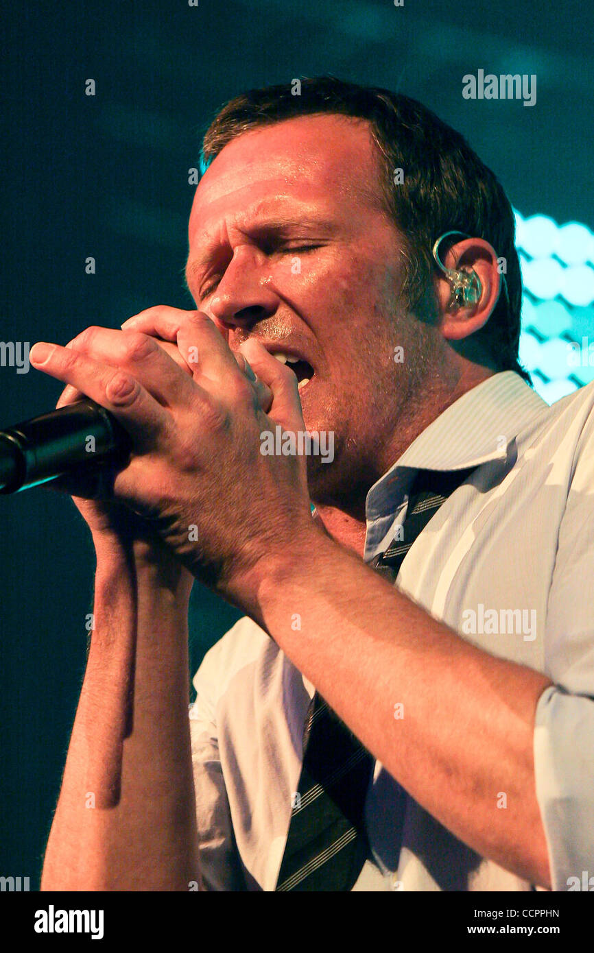 Oct. 12, 2010 - Hollywood, Florida, United States of America - Singer ...