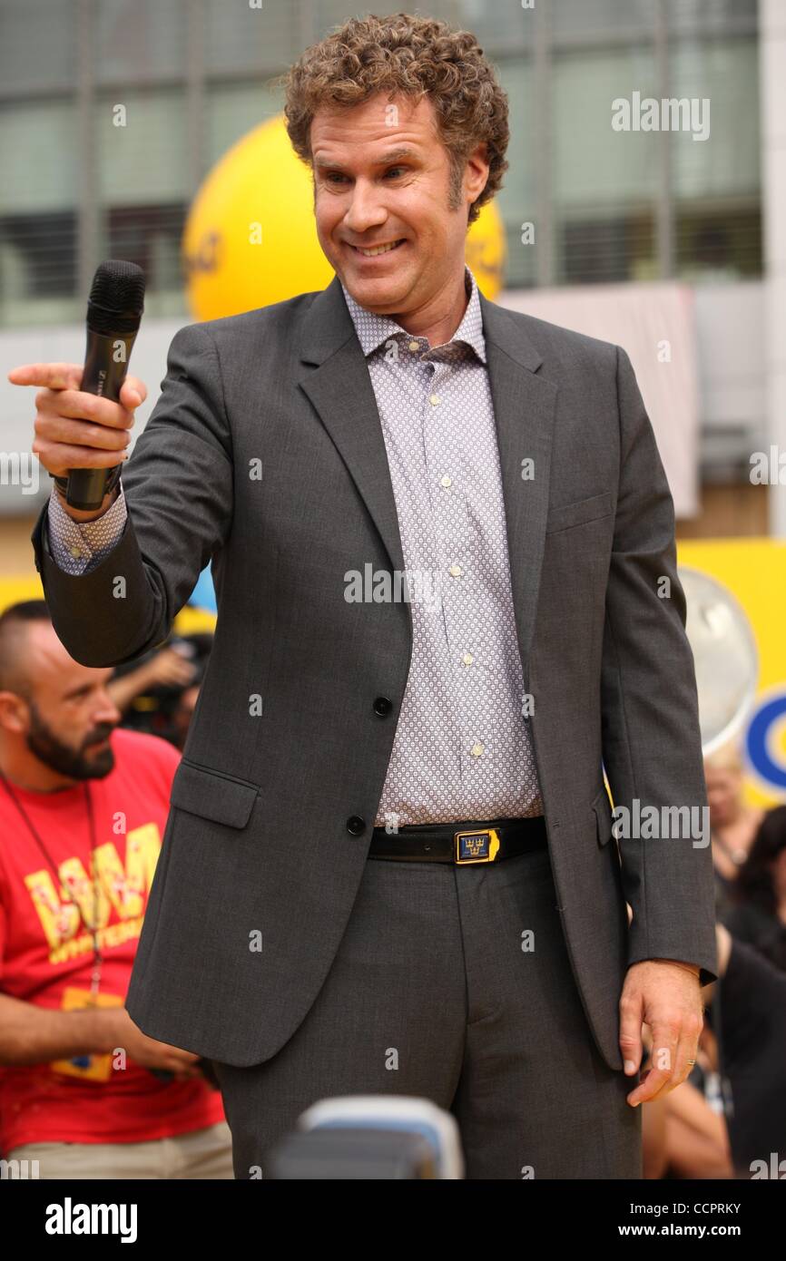 Oct 2, 2010 - Los Angeles, California, U.S. - WILL FERRELL and ...