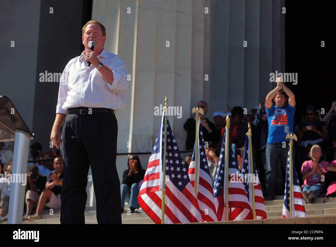 Dwight schultz hi-res stock photography and images - Alamy