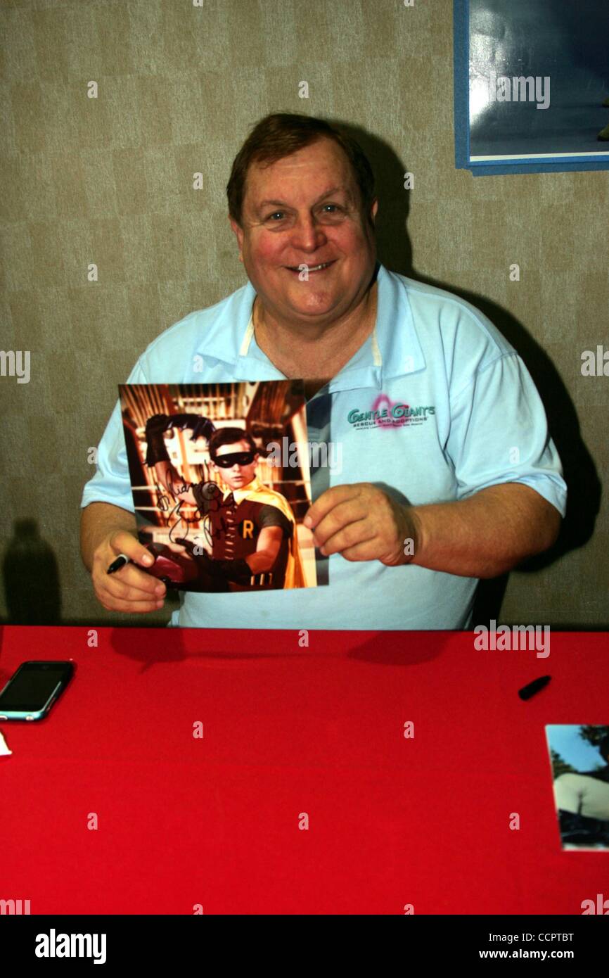 Big burt hi-res stock photography and images - Alamy