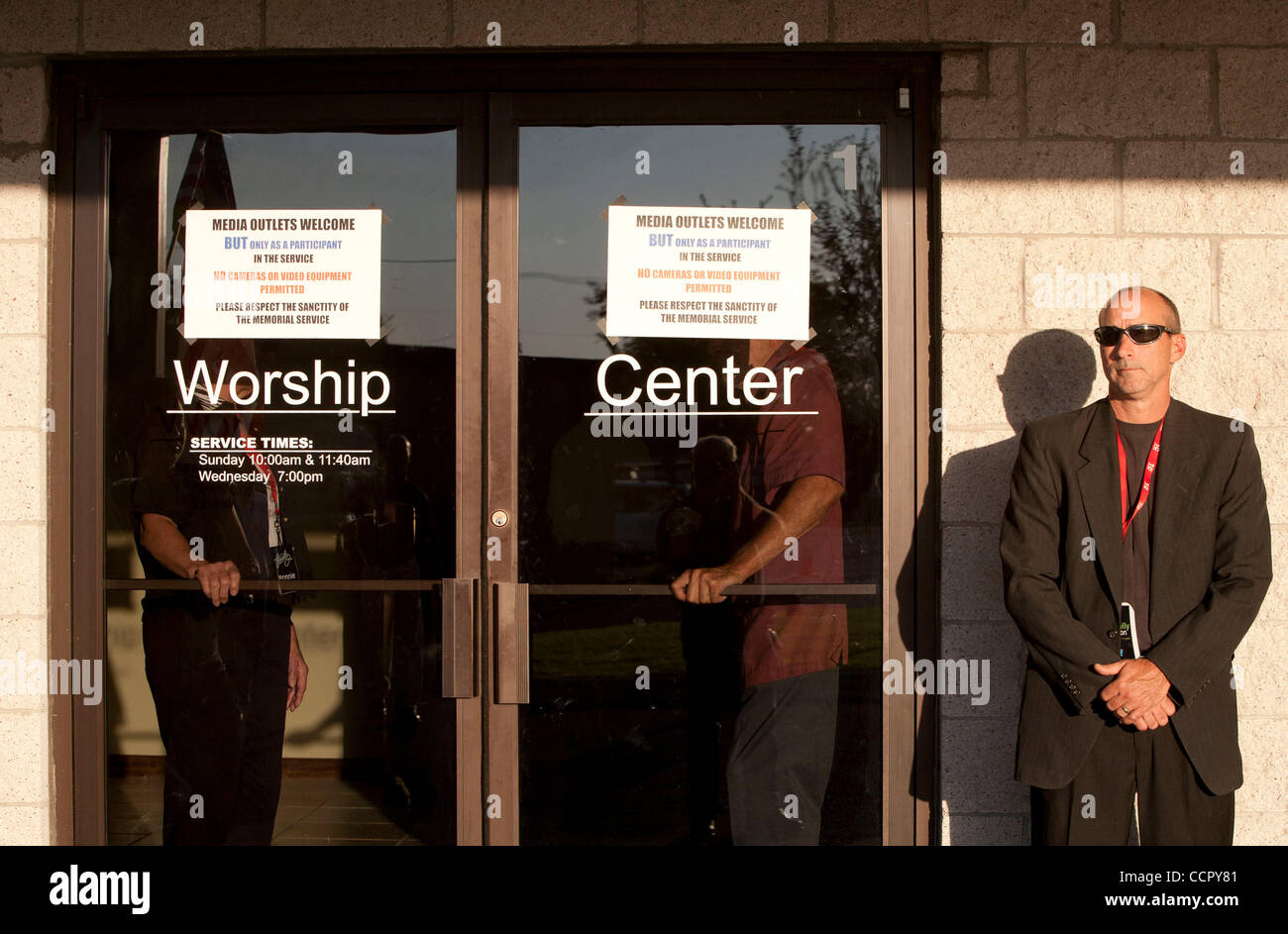 By the hartley family hi-res stock photography and images - Alamy