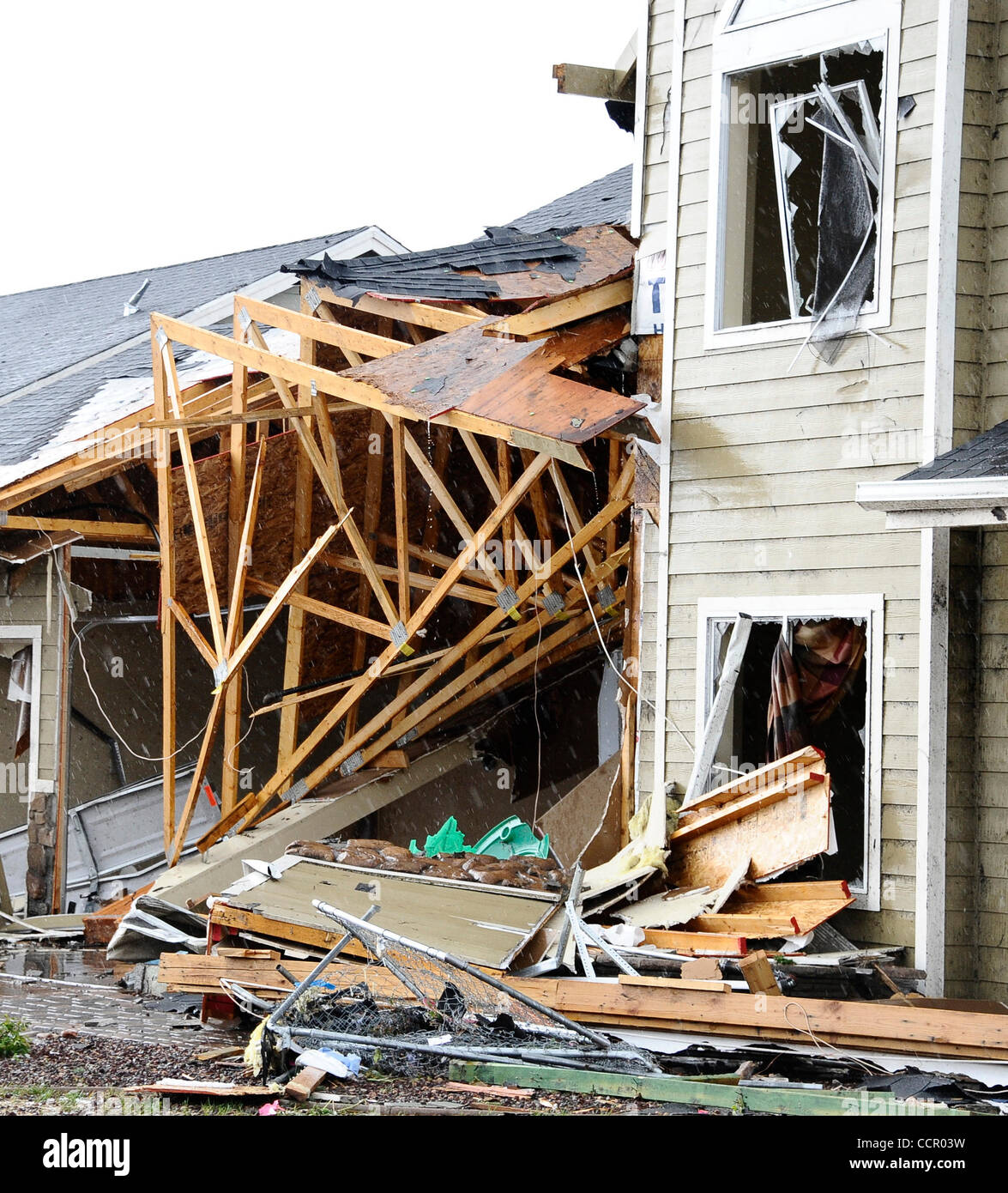 Blowing out all windows hi-res stock photography and images - Alamy