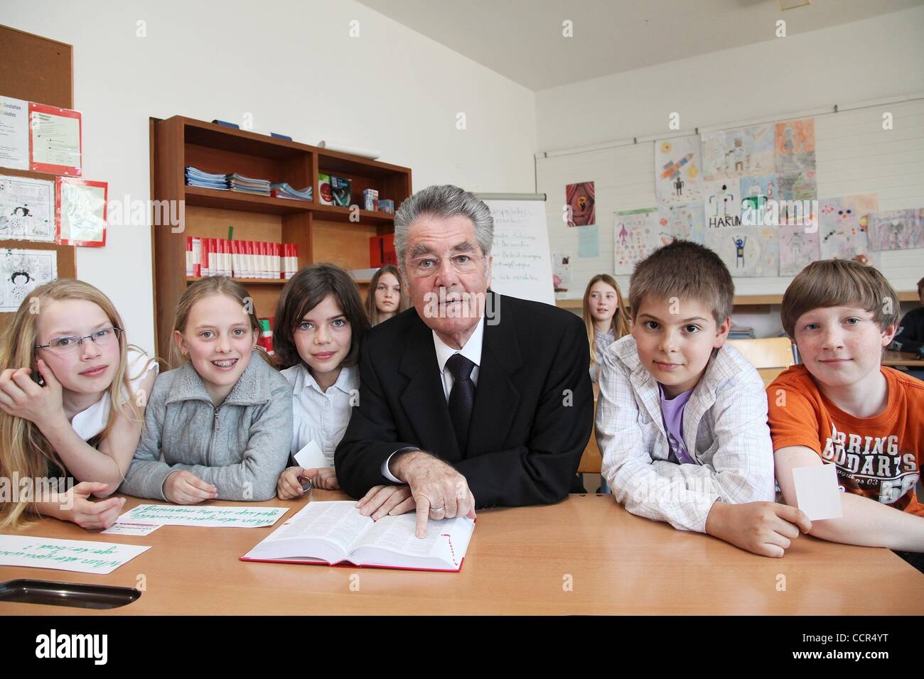 Apr 09, 2010 - Salzburg, Austria - Austrian president HEINZ FISCHER ...