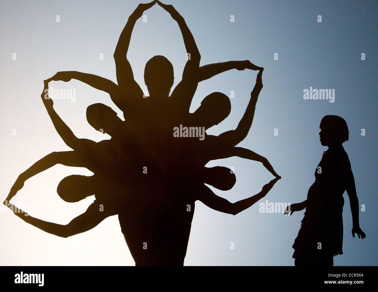 Pilobolus dance theatre hi-res stock photography and images - Alamy