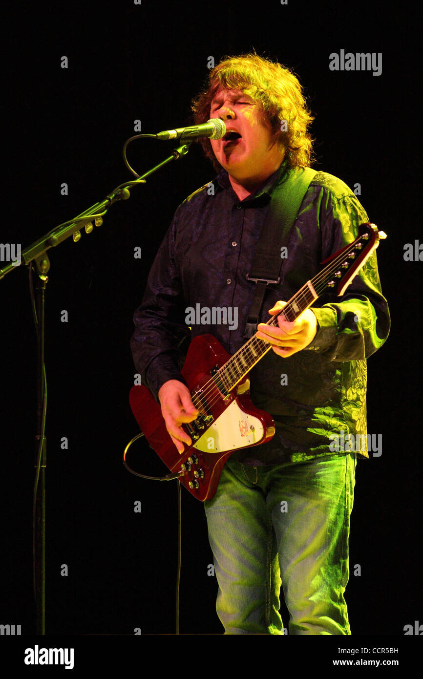 Guitarist and singer Gary Moore preforming live in Moscow Stock Photo ...