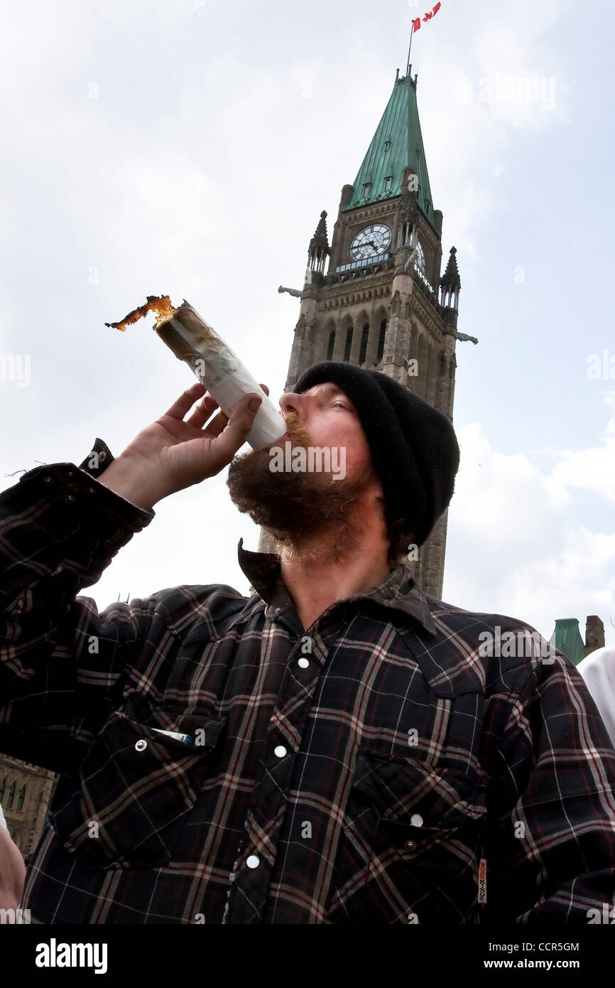 This epic 40 gram joint made several rounds during the 420 rally on ...