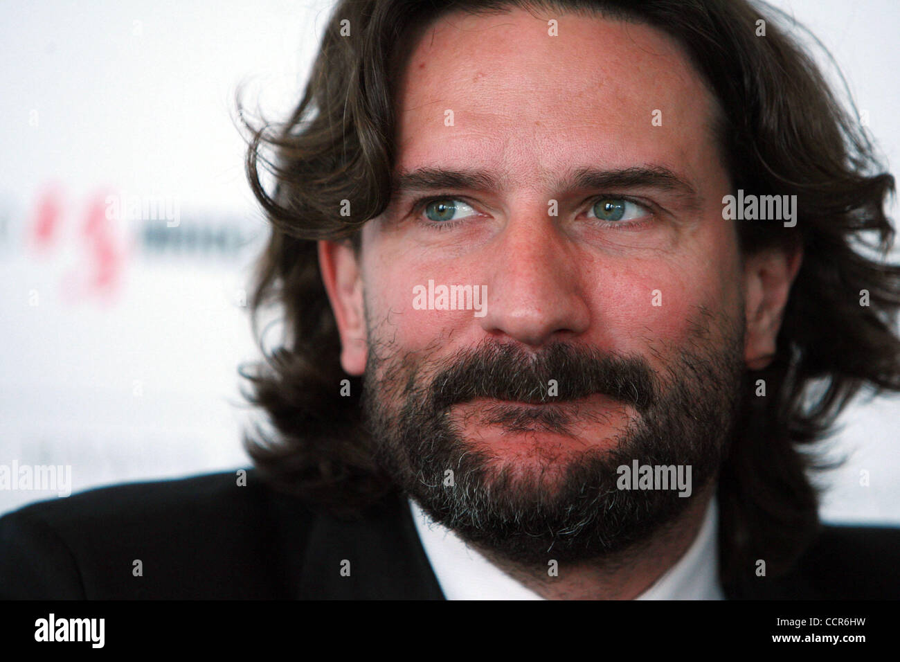 Beigbeder un roman français hi-res stock photography and images - Alamy