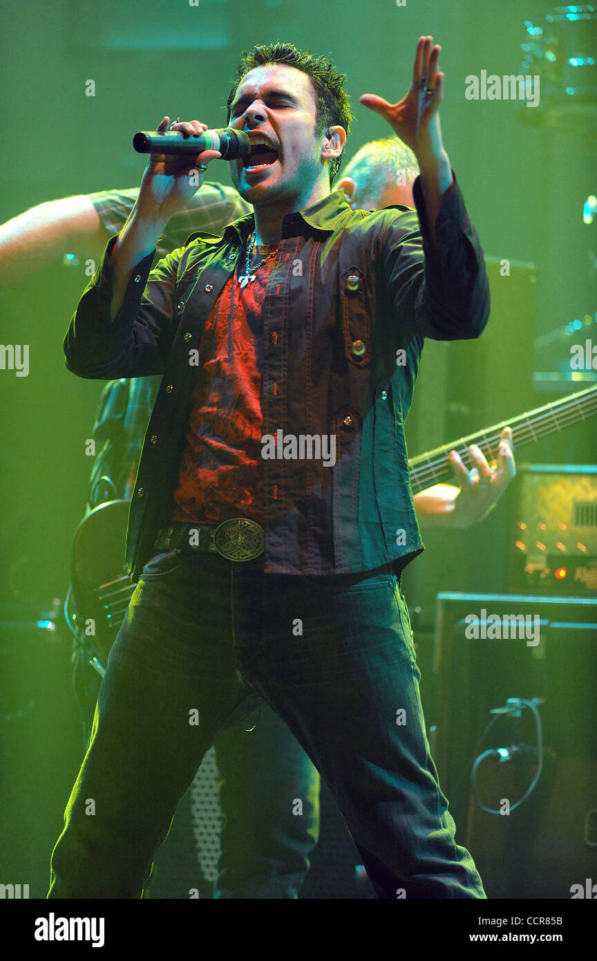 Singer chris taylor brown of hi-res stock photography and images - Alamy