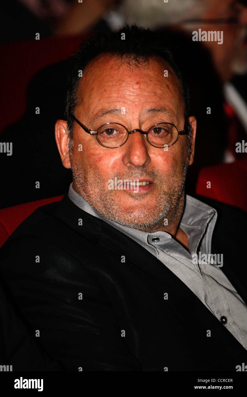 French actor jean reno hi-res stock photography and images - Alamy