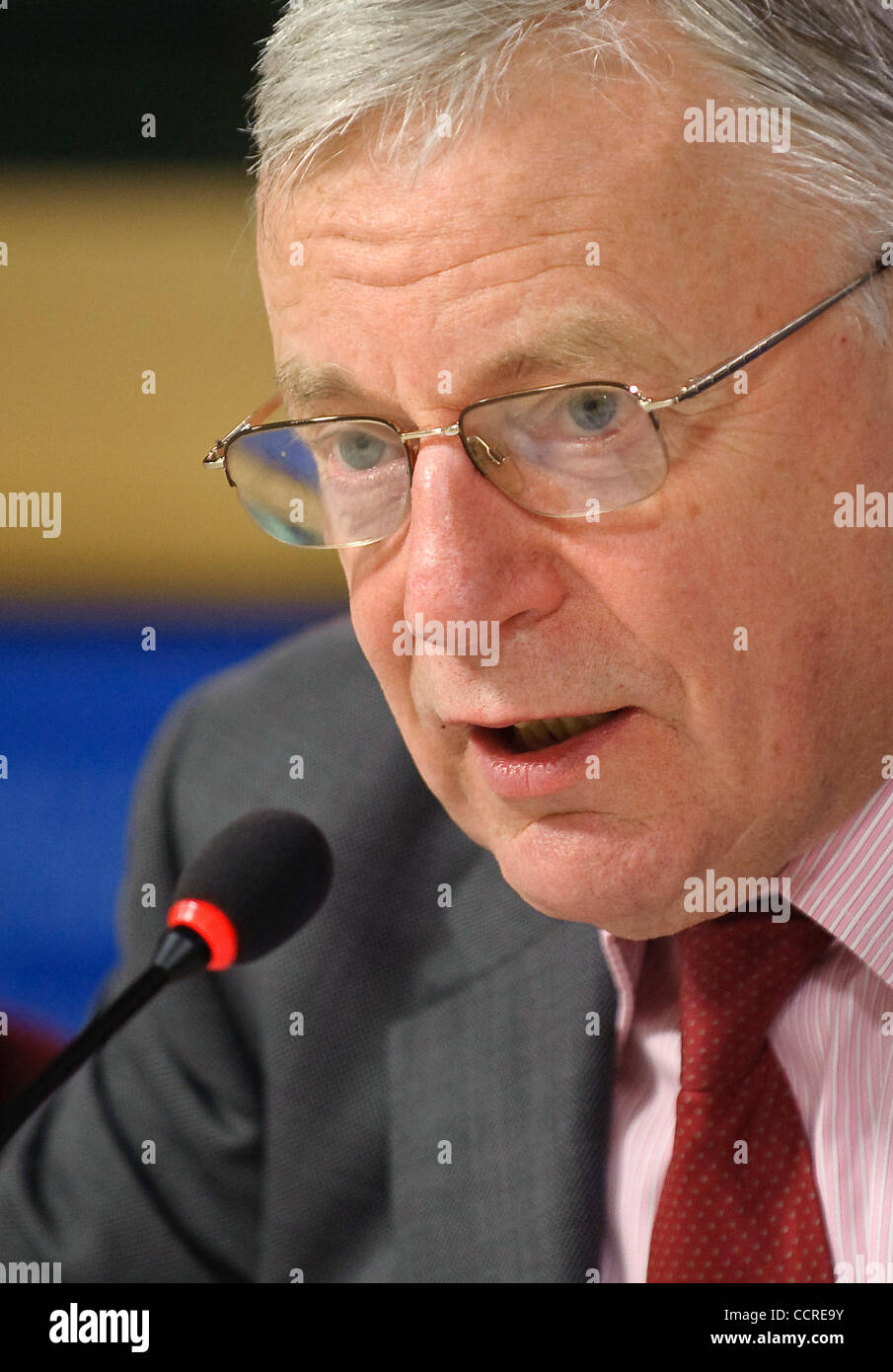 Trade Union Confederation (ETUC) General Secretary John Monks during ...