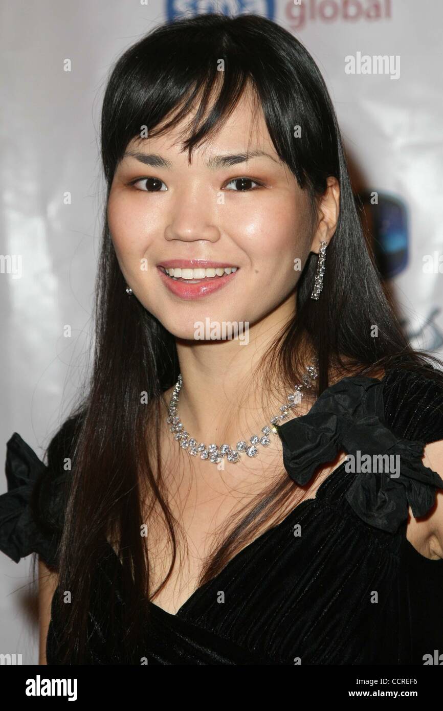 May wang hi-res stock photography and images - Alamy