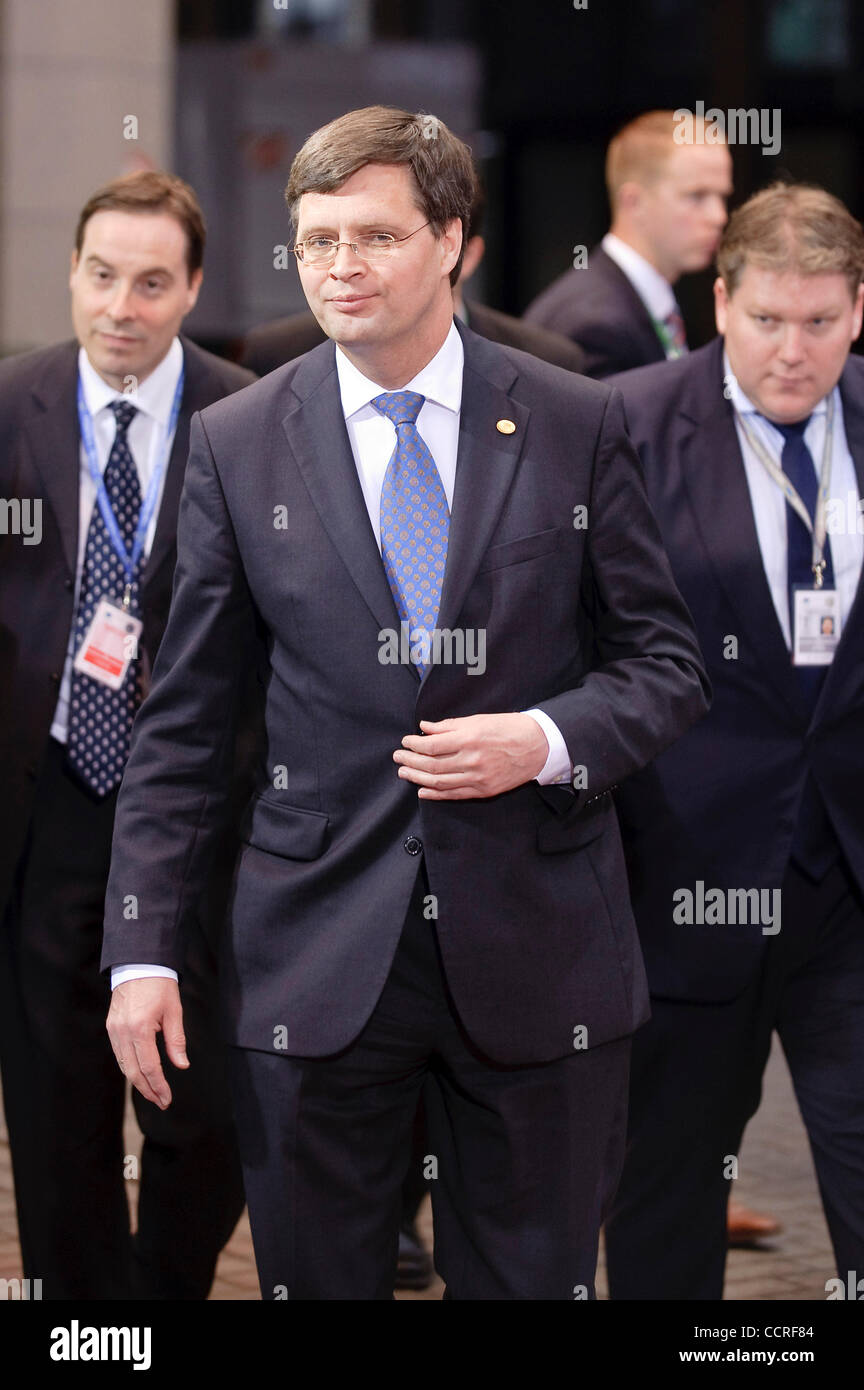 Dutch Prime Minister Jan Peter Balkenende arrives for EU summit in ...