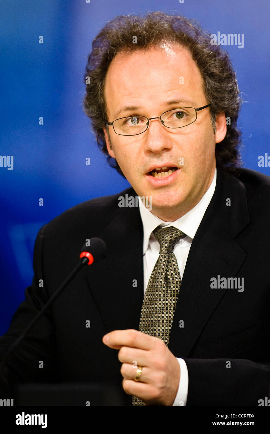 University press of brussels hi-res stock photography and images - Alamy