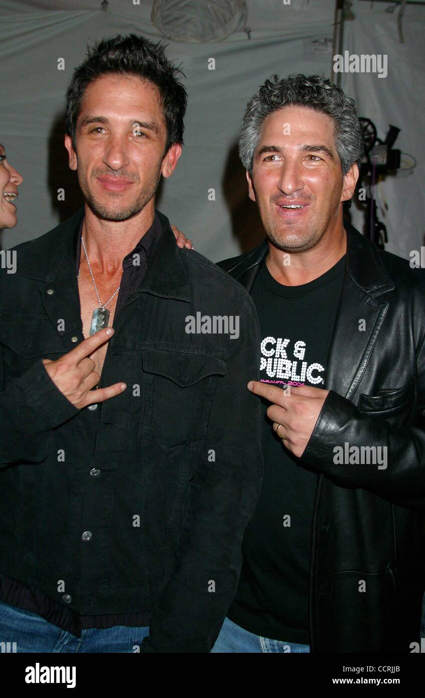 Oct. 30, 2003 - Hollywood, California, U.S. - I8120CHW .ROCK N REPUBLIC ...