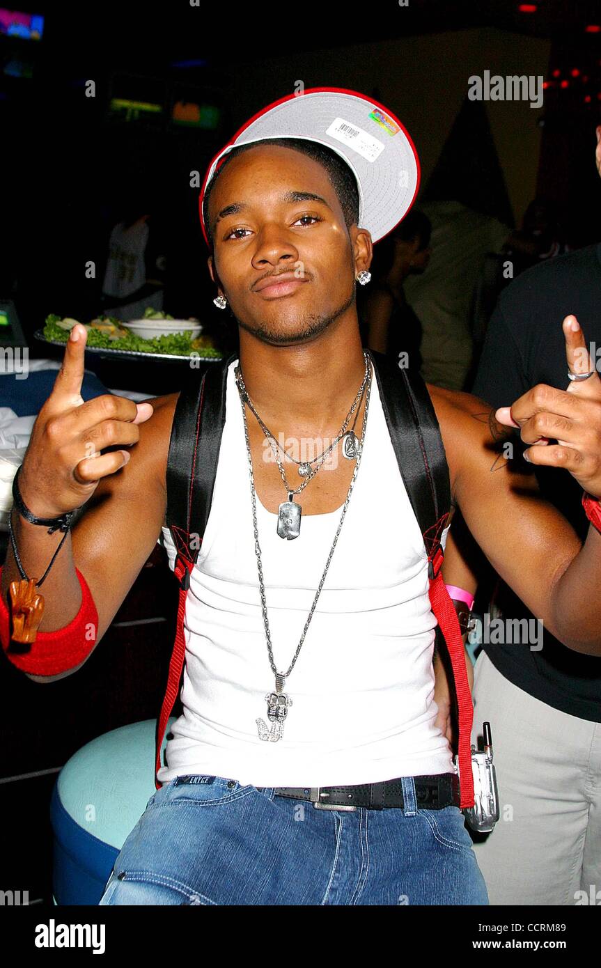 Aug. 14, 2003 - Hollywood, California, U.S. - I7863CHW - .SURPRISE ...