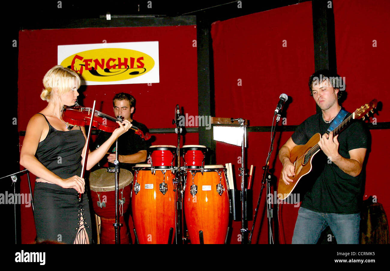 Oct. 7, 2003 - Hollywood, California, U.S. - I7928CHW.JULIE NAGLE IN ...