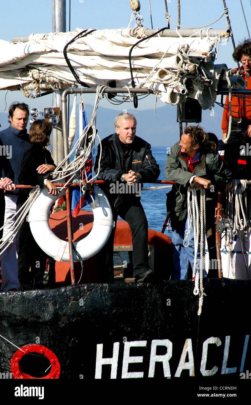 Nov. 18, 2003 - Hollywood, California, U.S. - I8184CHW .DIRECTOR JAMES ...