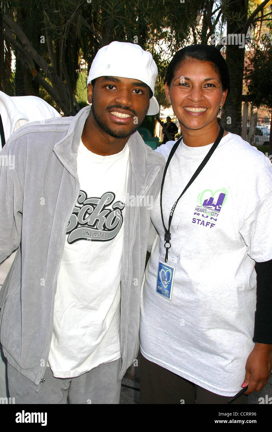 Oct. 12, 2003 - Hollywood, California, U.S. - I8053CHW.7TH ANNUAL HEART ...