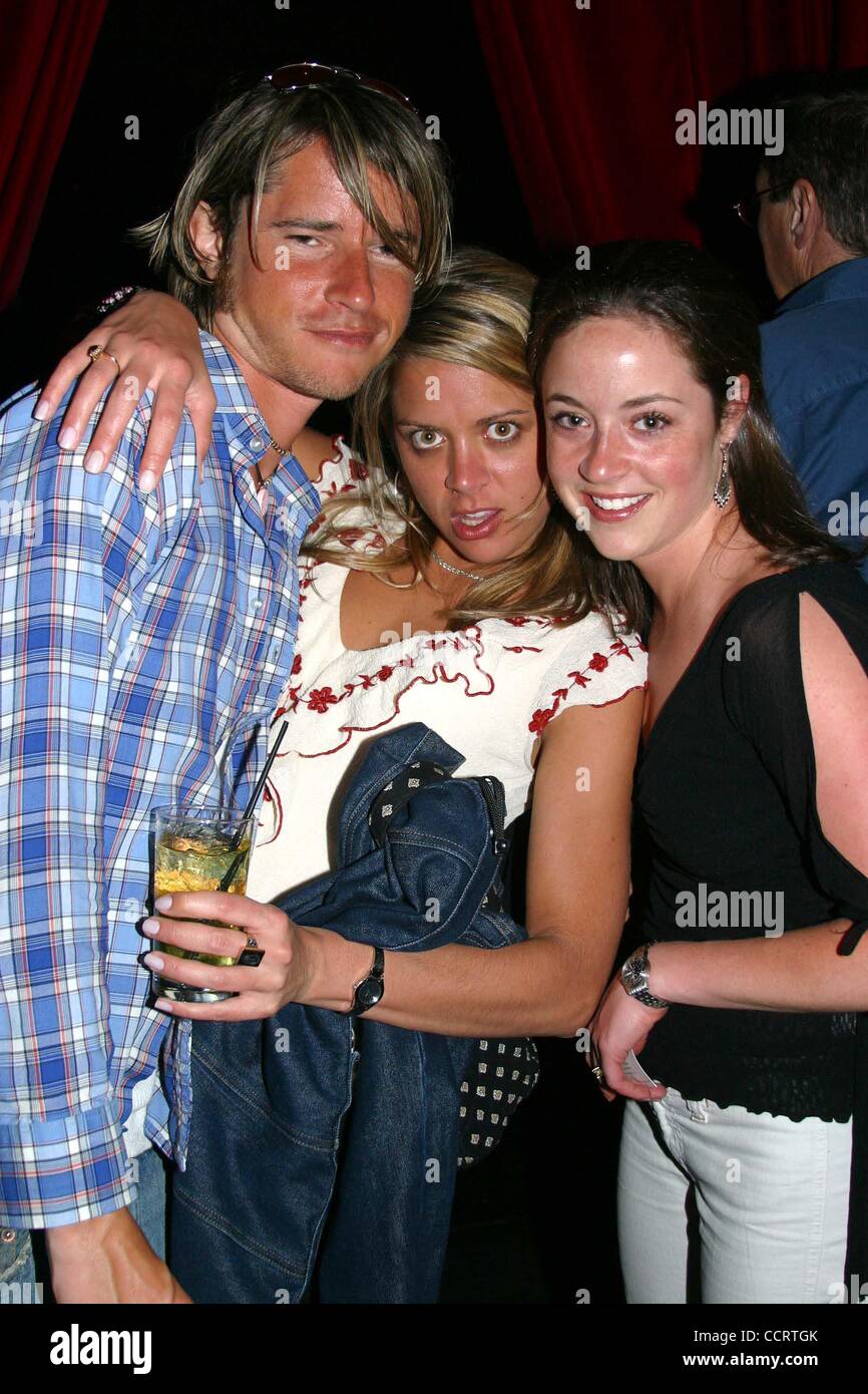 Apr. 25, 2003 - Hollywood, California, U.S. - I7567CHW.BIRTHDAY PARTY ...