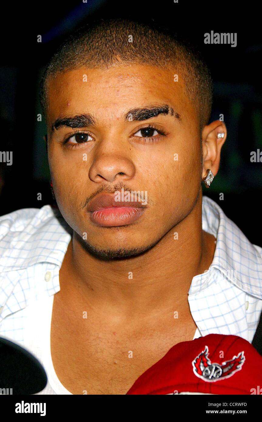 Aug. 14, 2003 - Hollywood, California, U.S. - I7863CHW - .SURPRISE ...