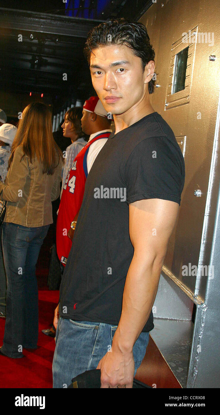 Oct. 21, 2003 - Hollywood, California, U.S. - I8065CHW .MARQUES HOUSTON ...